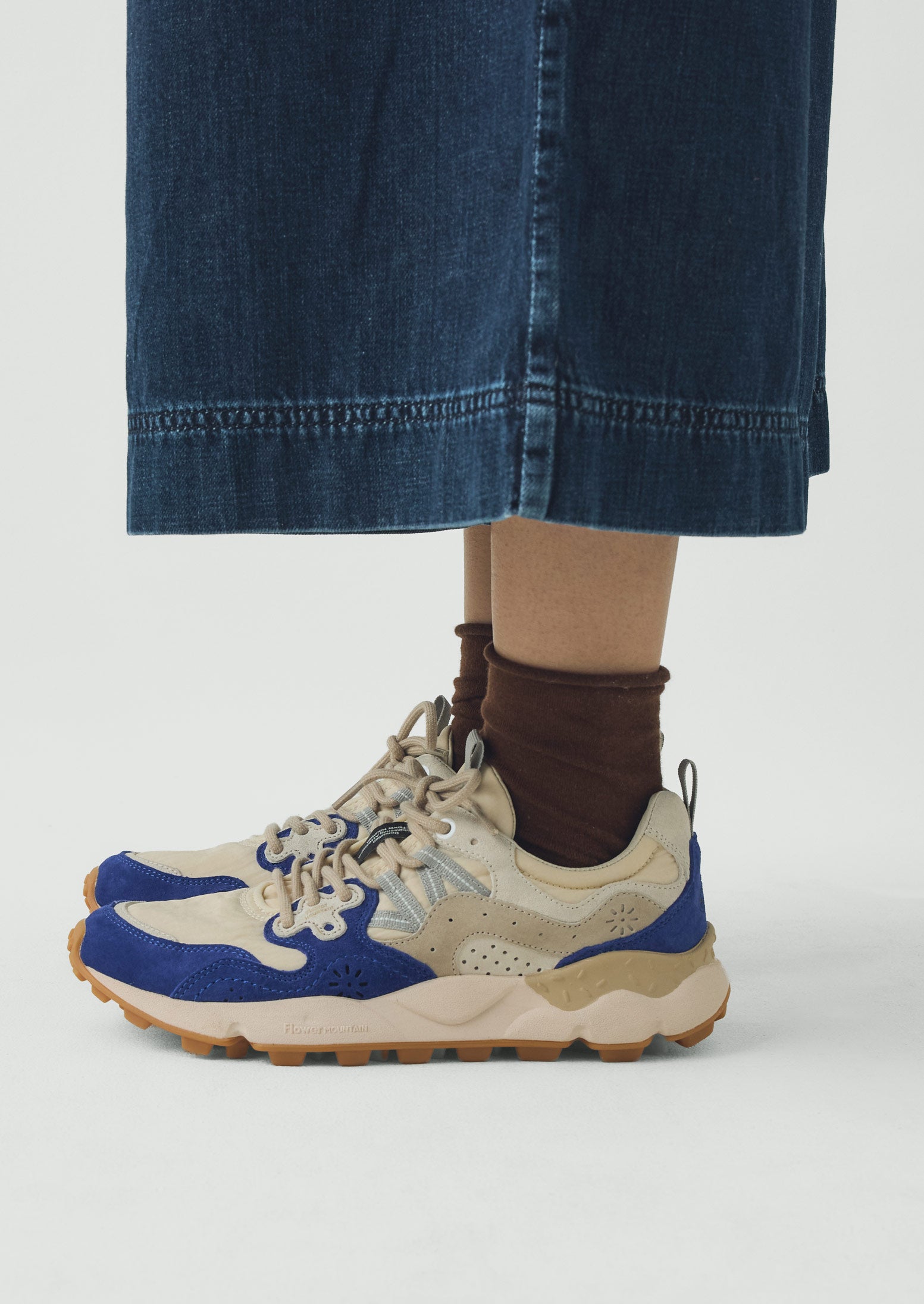 Fine Cotton Cashmere Socks | Chocolate | TOAST
