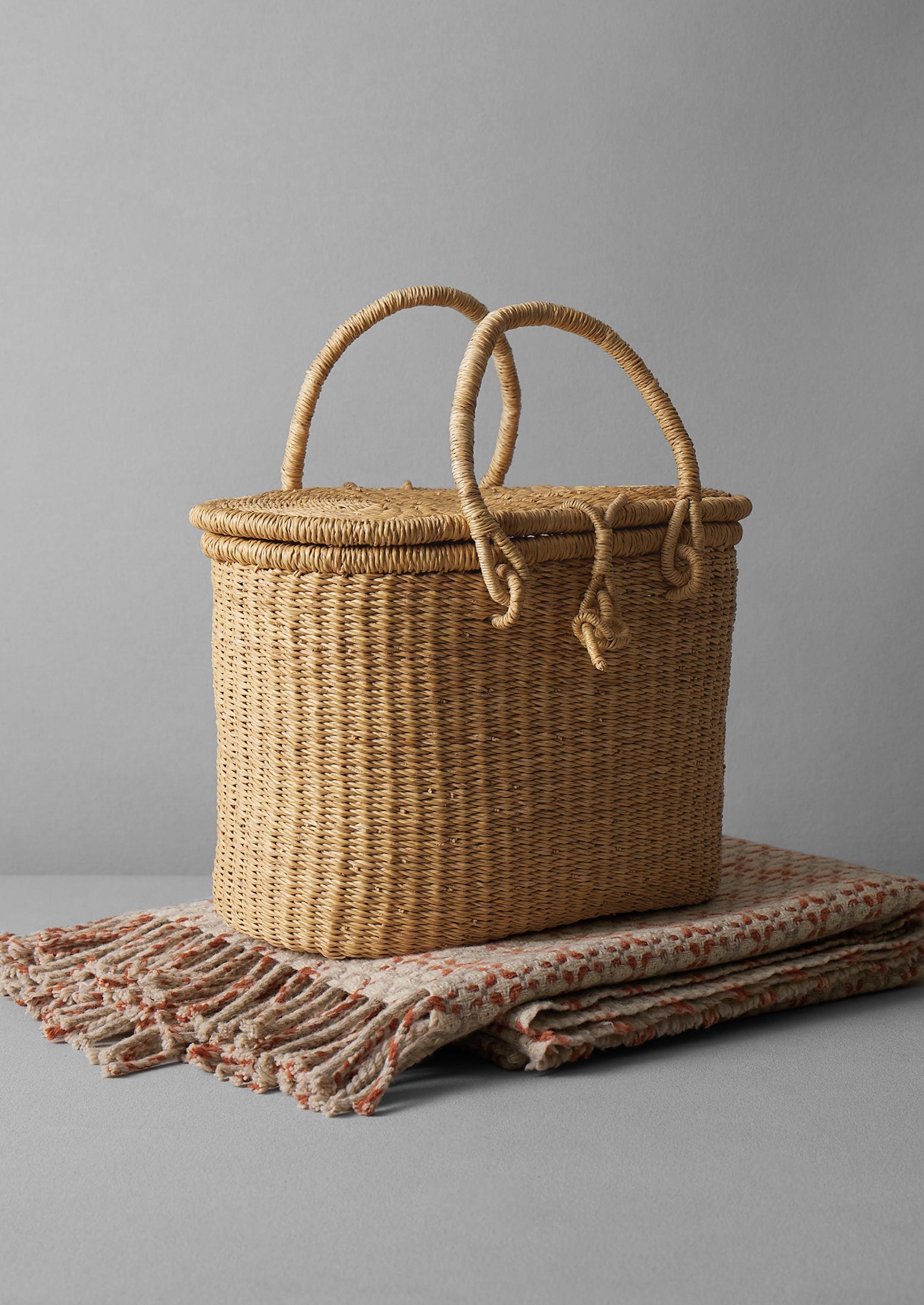 Veta Vera Grass Picnic Basket | Natural | TOAST