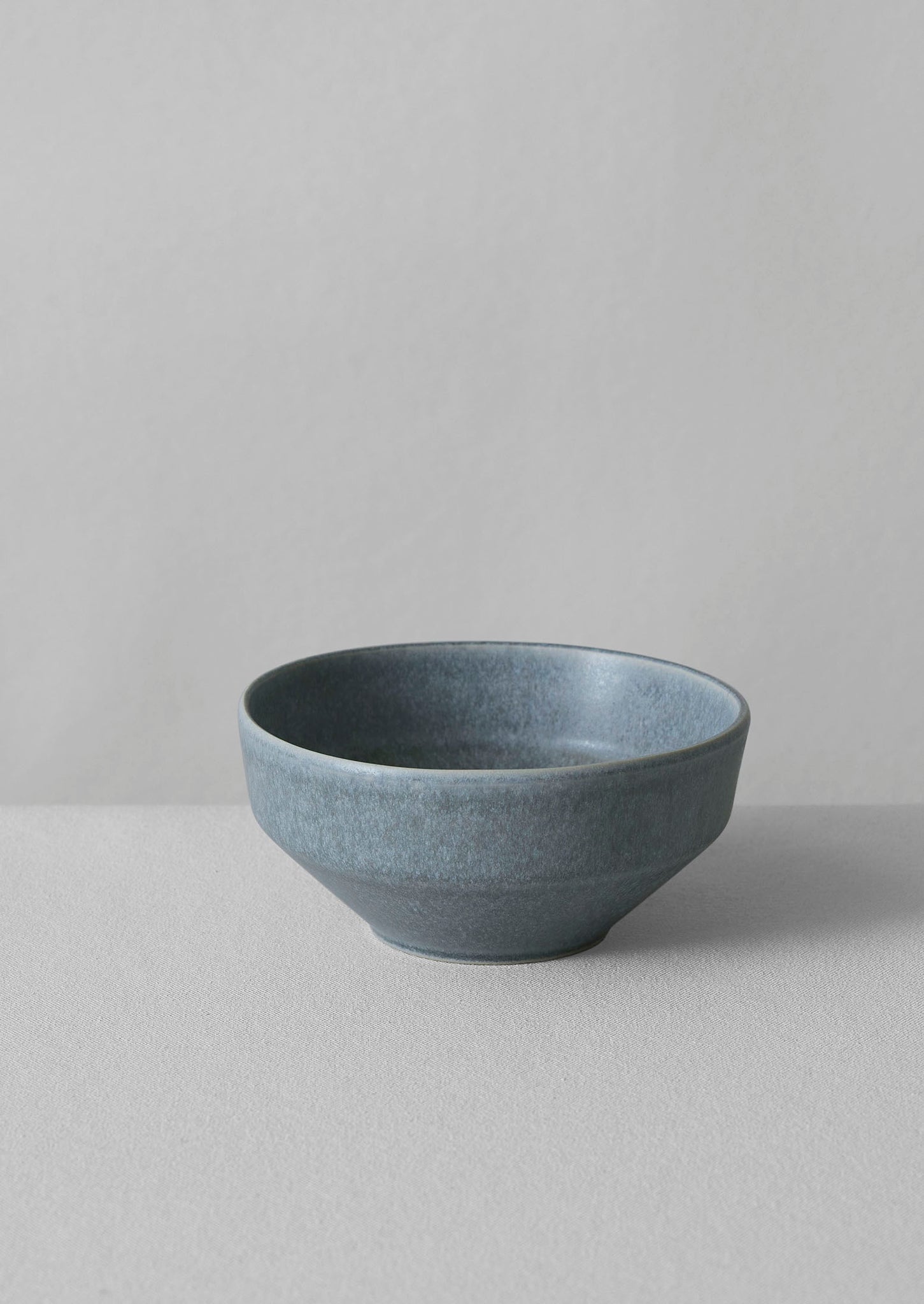 Stoneware bowls store