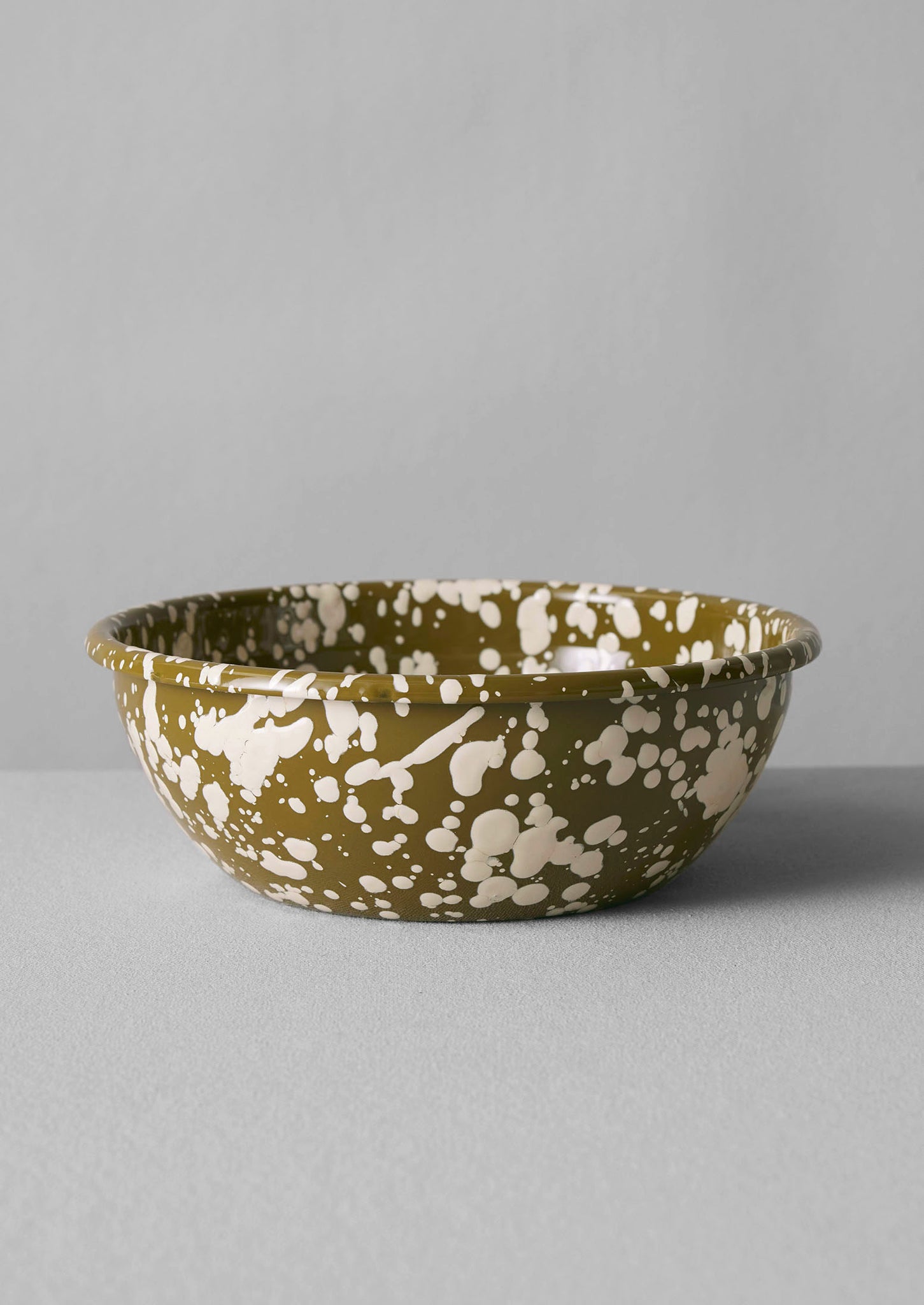 Splatter Enamel Salad Bowl | Olive/Ecru | TOAST