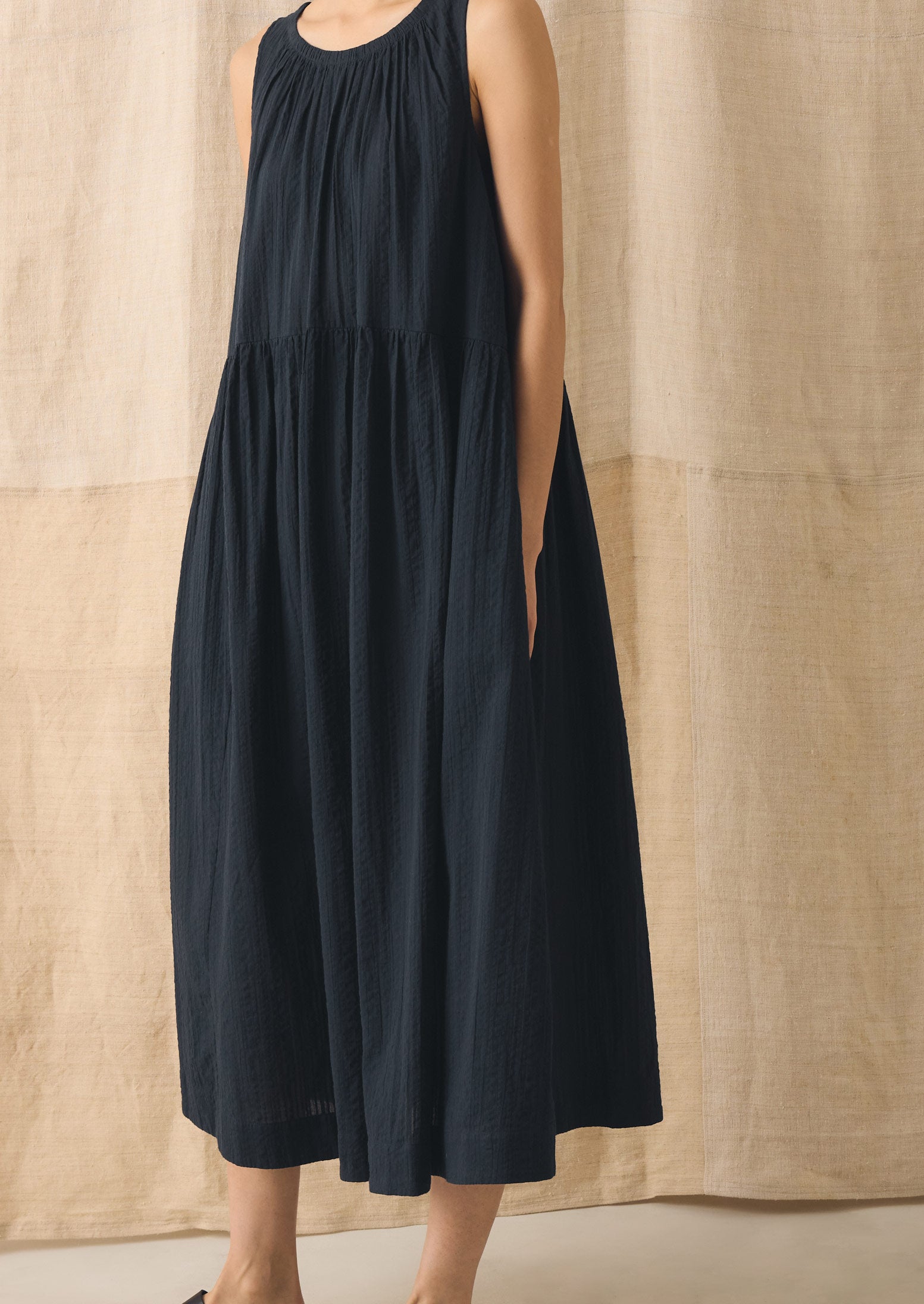 Lightweight Cotton Seersucker Dress | Navy | TOAST