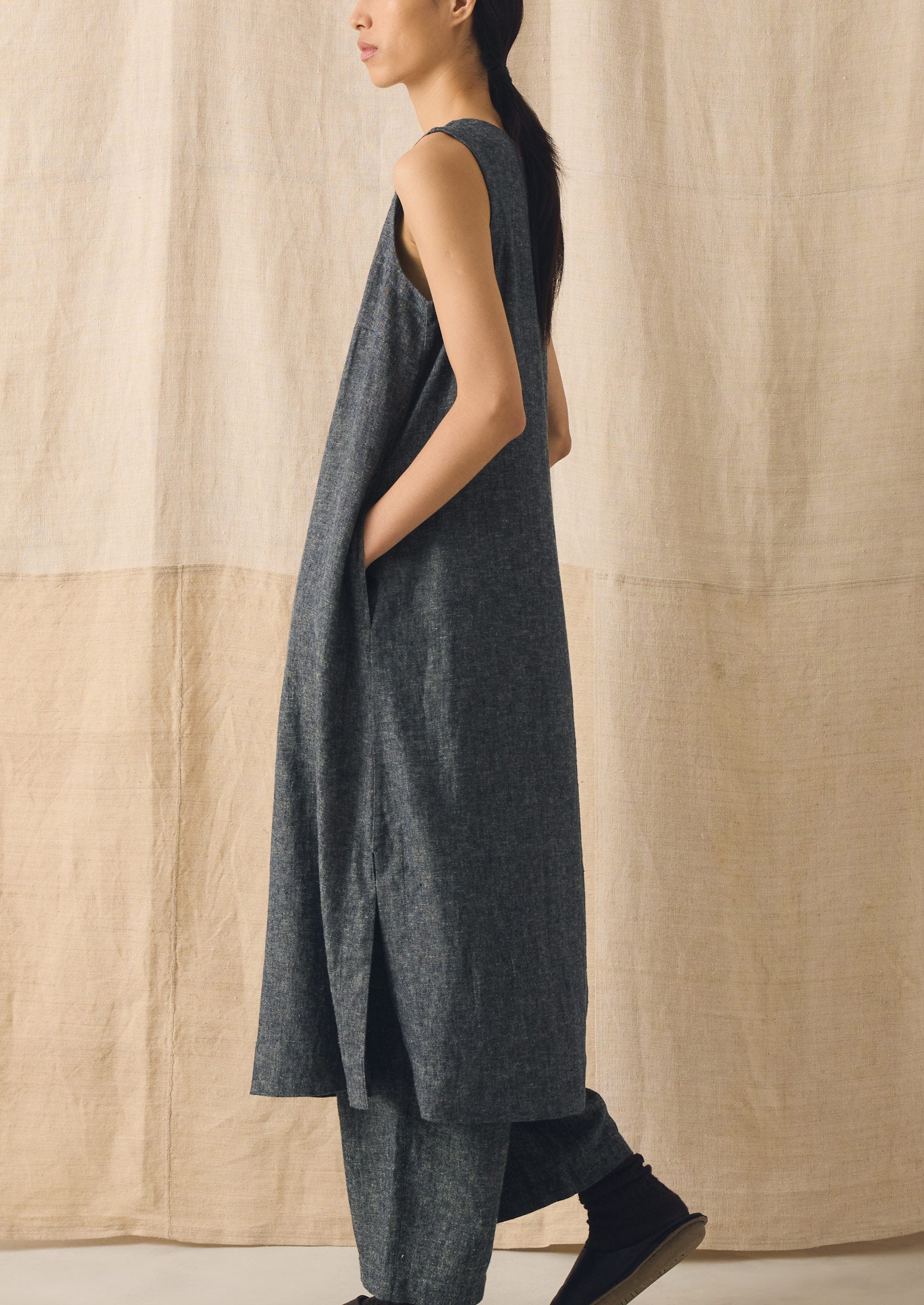 Linen Cotton Twill Apron Shift Dress | Navy/Ecru | TOAST