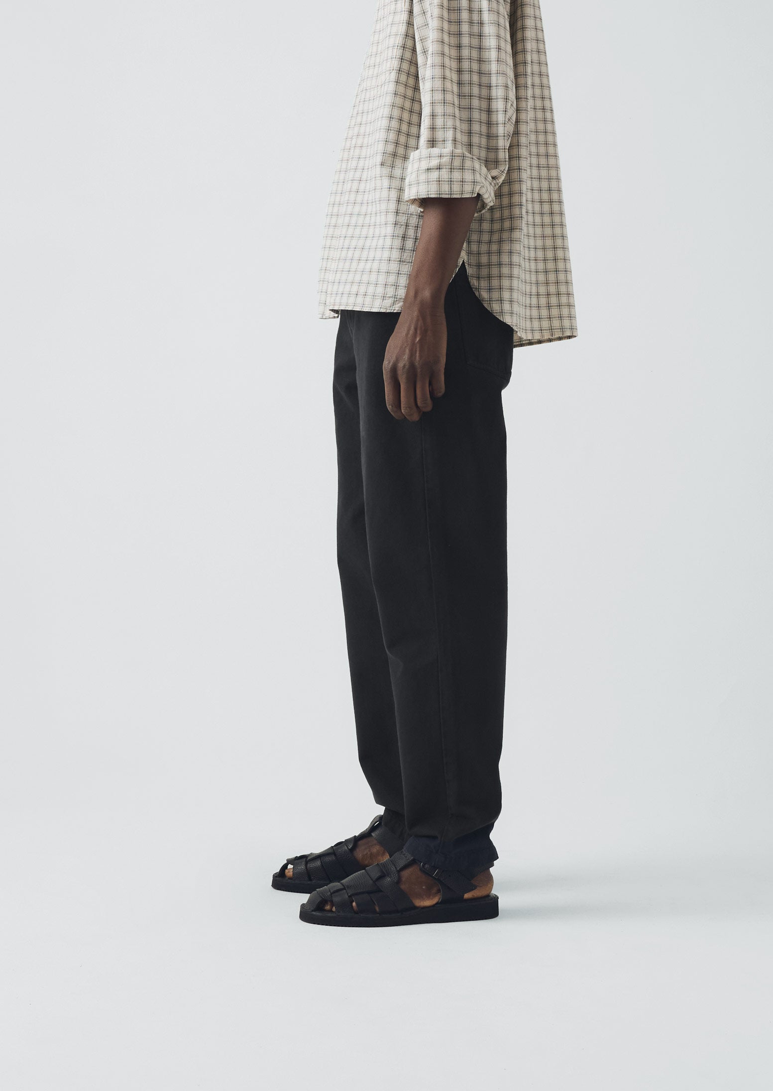 Norv Garment Dyed Tapered Trousers | Charcoal | TOAST