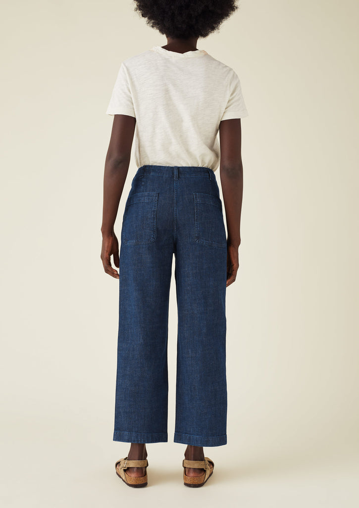 Ashley Organic Cropped Jeans | Indigo | TOAST