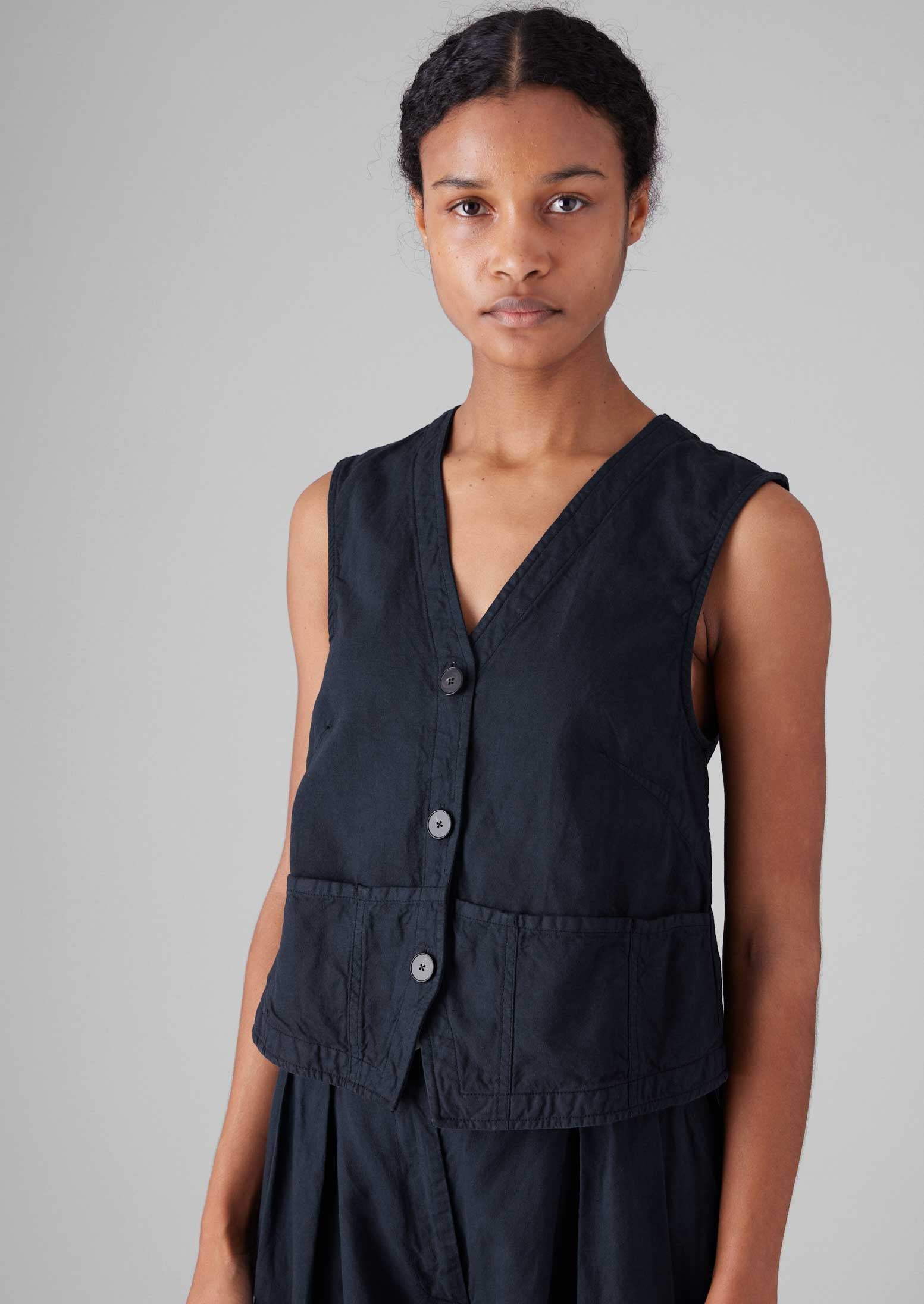Cotton Linen Canvas Waistcoat Top | Anthracite | TOAST
